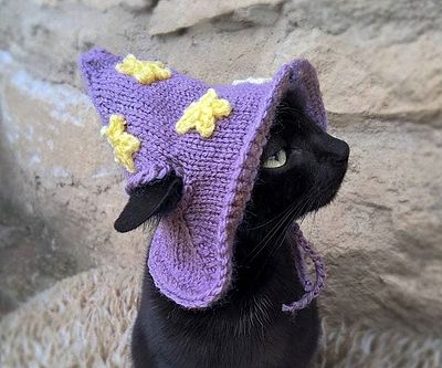27 Barkin' Awesome Pet Costumes That'll Level Up Your Pet's Halloween Game