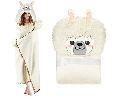 25 Absurdly Funny Blankets That'll Crack You Up As They Warm You Up