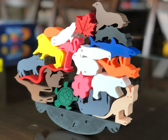 Wildlife Wobble Balancing Game