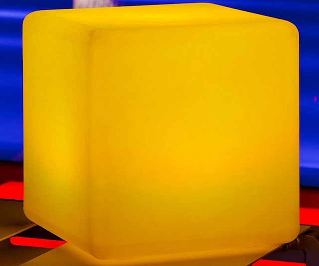 Cordless LED Lamp Cube