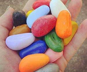Crayon Rocks