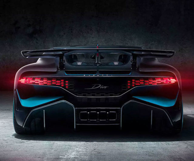 Bugatti Divo Hypercar