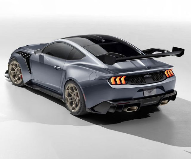 800 HP Ford Mustang GTD