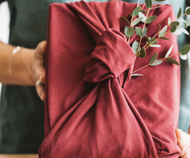 Furoshiki Reusable Gift Wrapping Cloth
