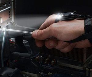 Hand Mounted Flashlight