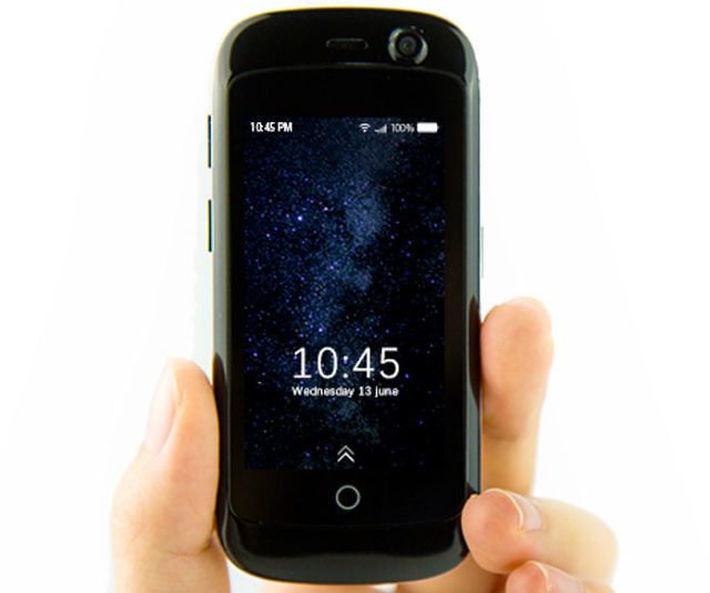 World’s Smallest 4G Smartphone