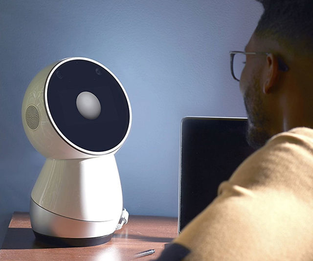 Jibo The Robotic Butler