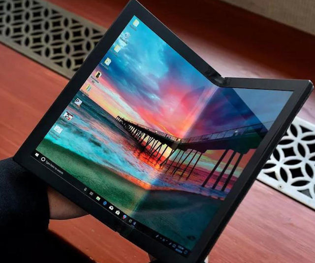 The World’s First Folding Laptop