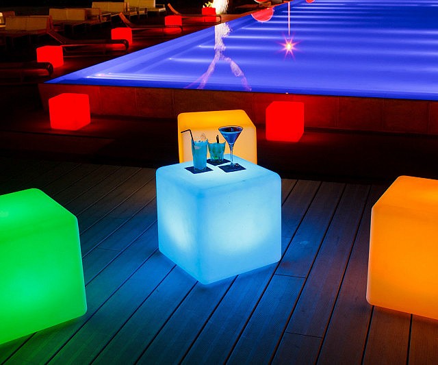 Cordless LED Lamp Cube