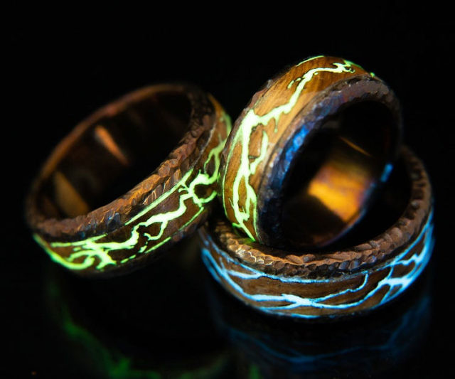 Lightning Glow Ring