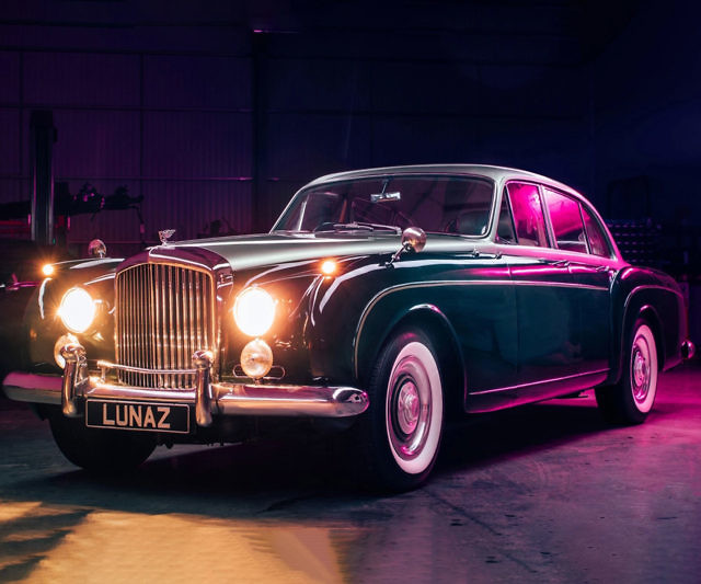 Lunaz 1961 Bentley S2 Continental