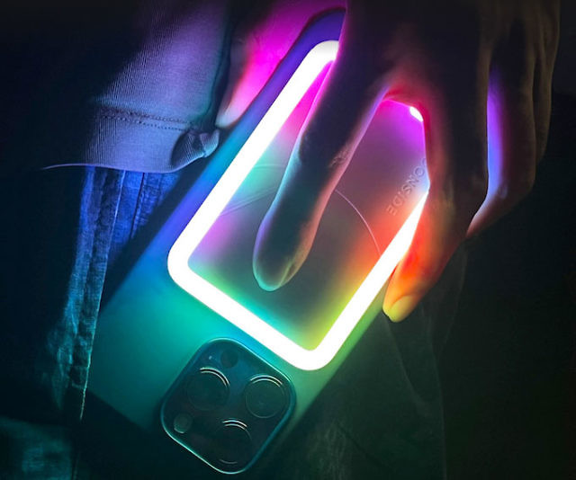 MagLight MagSafe Smart Phone Light