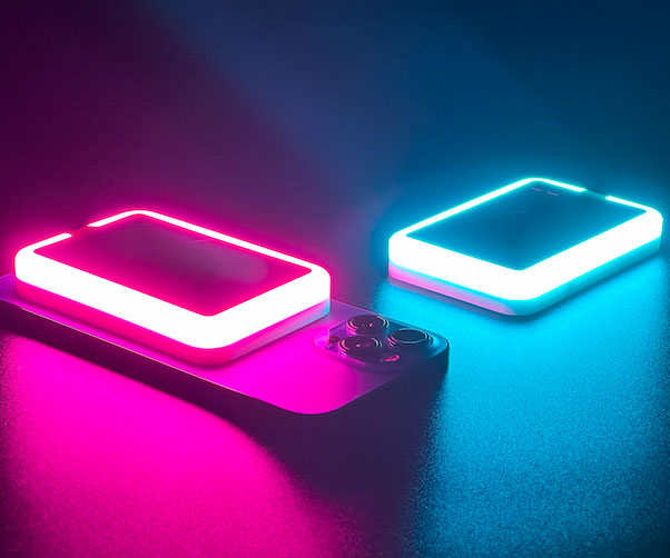 MagLight MagSafe Smart Phone Light