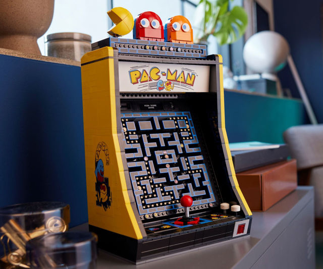 LEGO Pac-Man Arcade