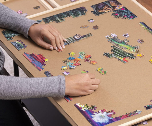 Rotating Wooden Jigsaw Puzzle Table