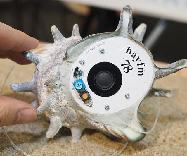 Seashell Radio