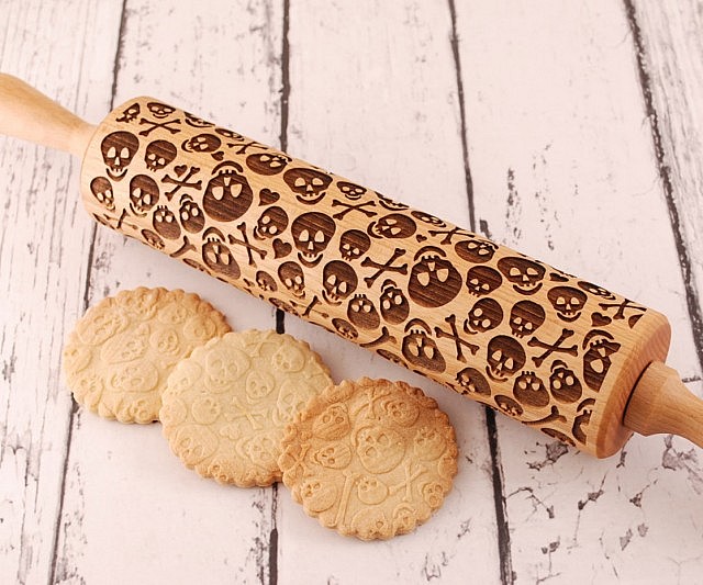 Skulls And Bones Embossing Rolling Pin