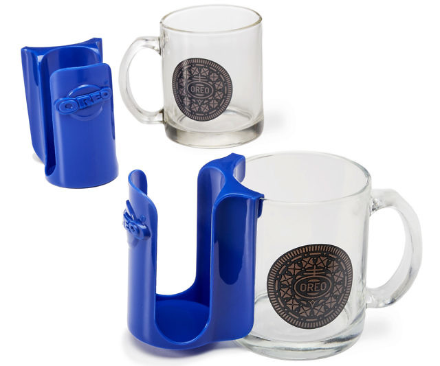 The Official Oreo Dunking Set
