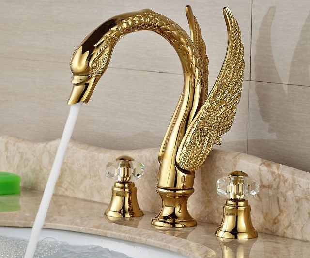 Vomiting Swan Faucet