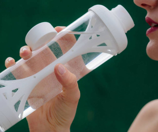 Reusable Filtering Water Bottle